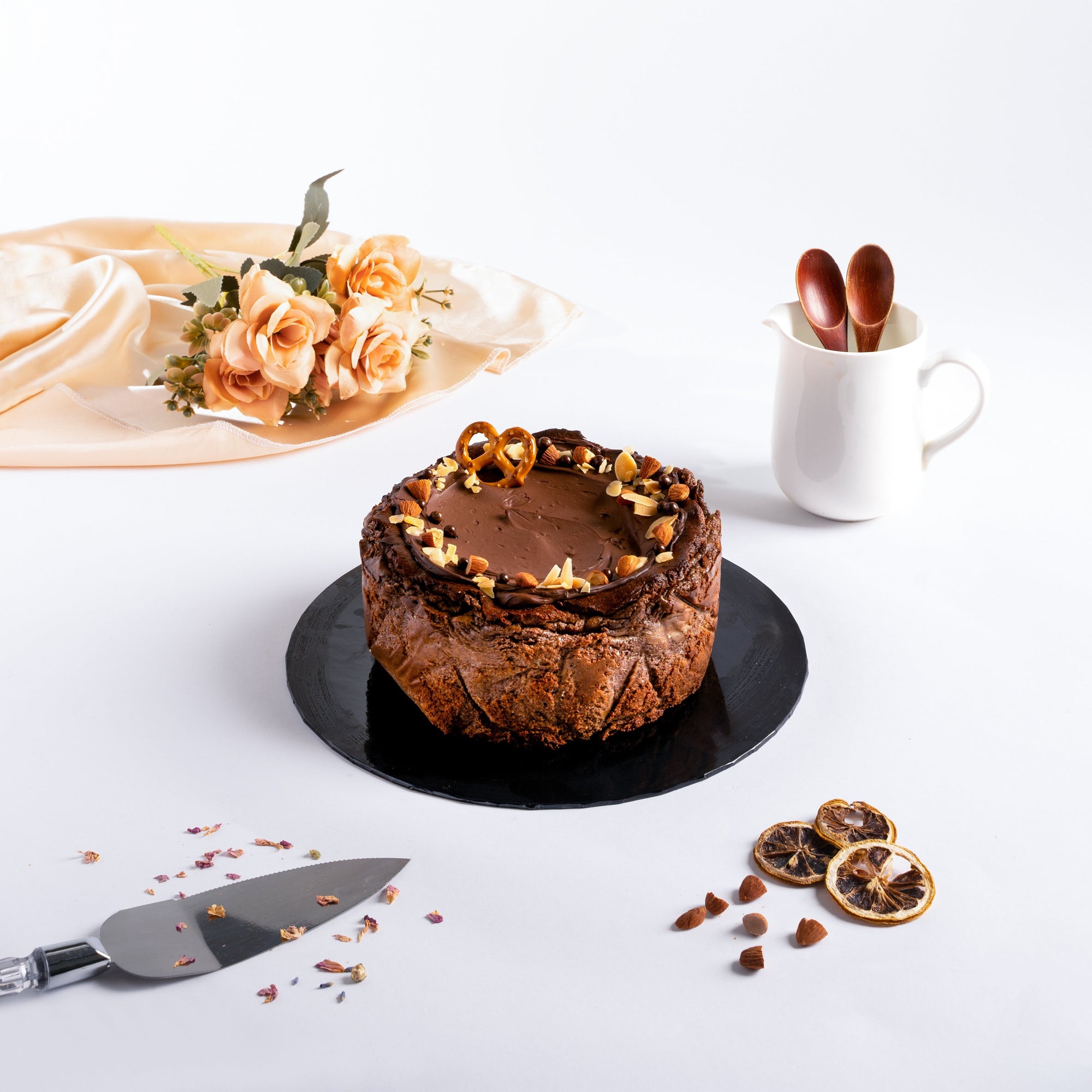 Cookies And Cream Burnt Cheesecake | Cake Together | Birthday Cake Delivery