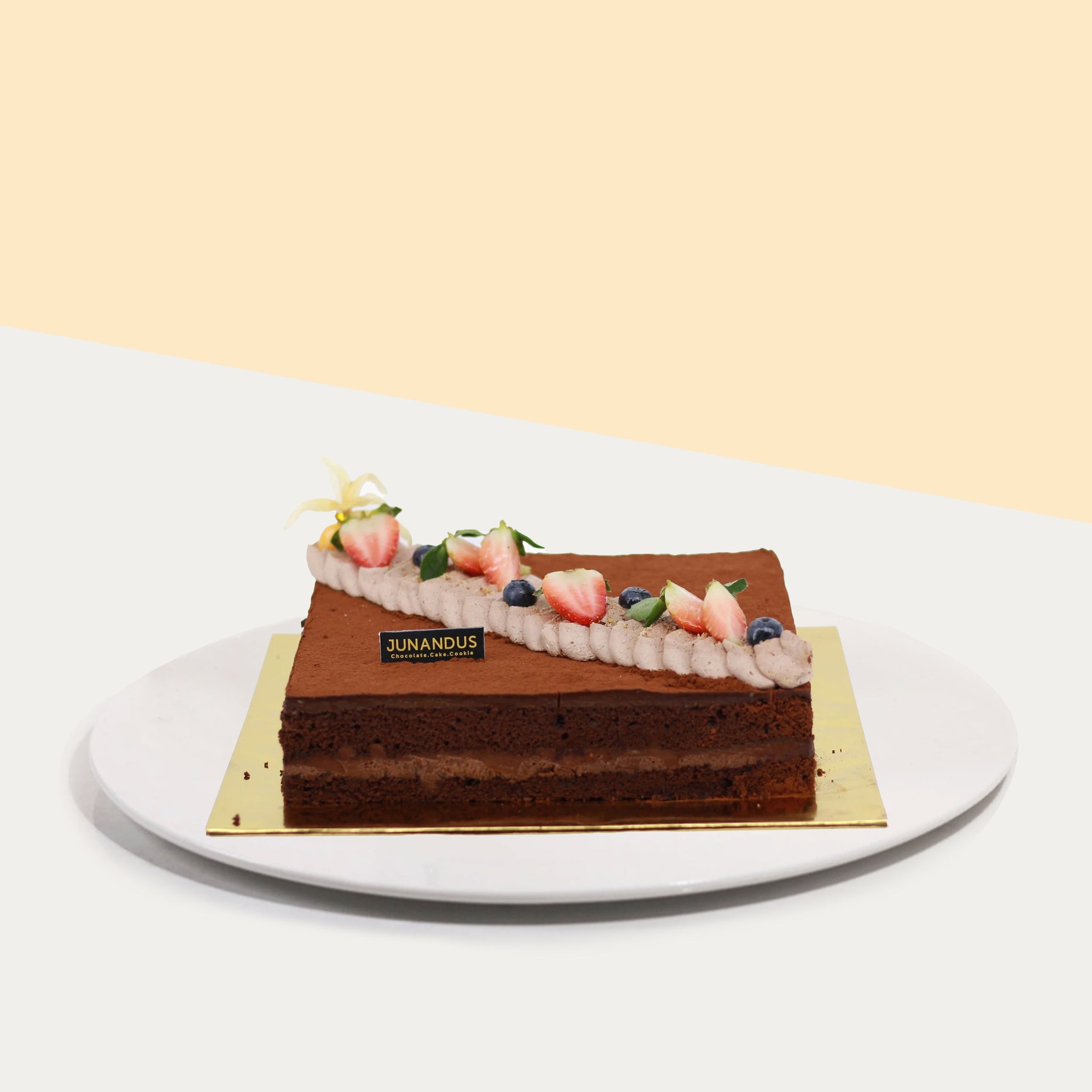 Junandus | Cake Together | Online Cake Delivery