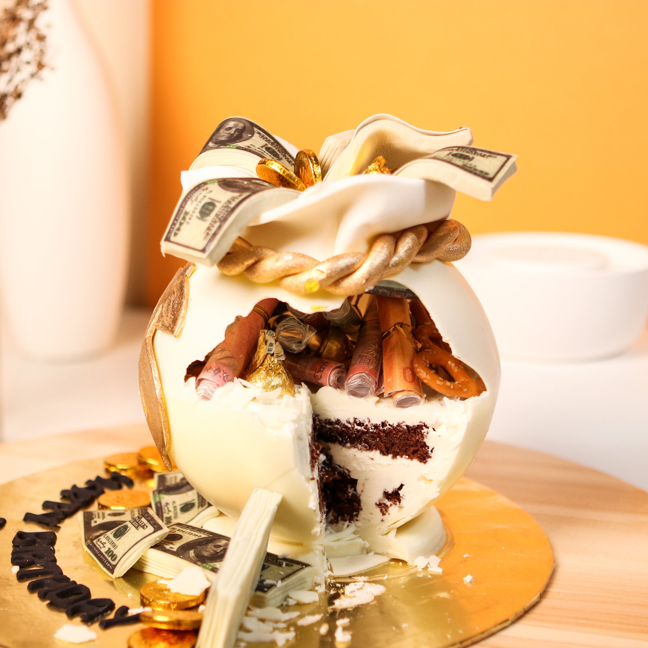 Money Bursting Knock Knock Money Bag Cake | Cake Together